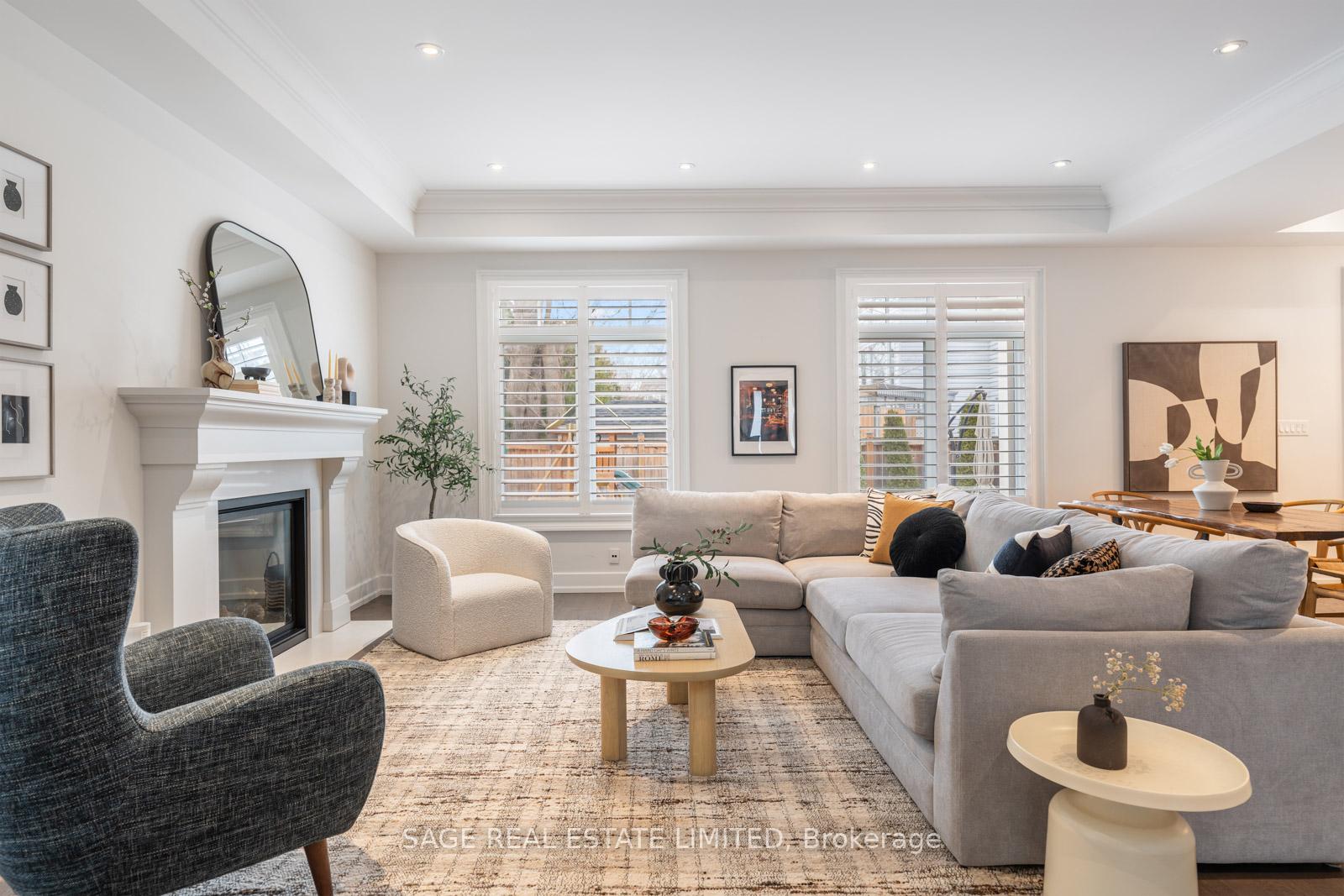 2349 Belyea Street, Oakville, ON L6L 1N8