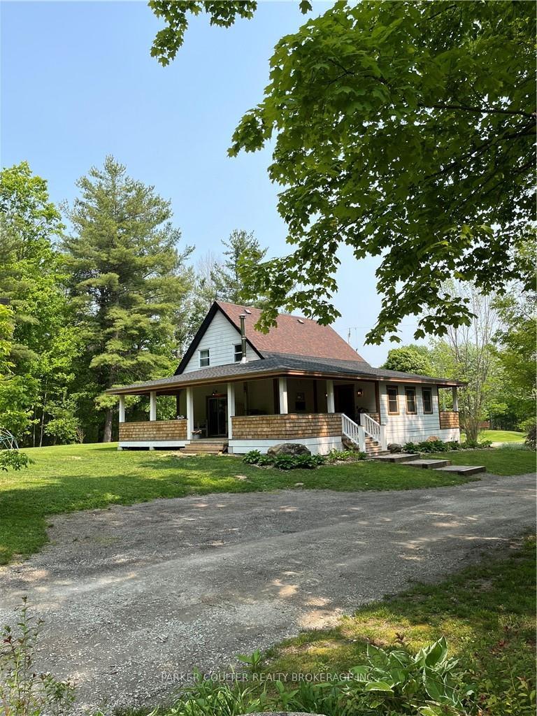 Springwater Real Estate MLS® Listings & Houses For Sale