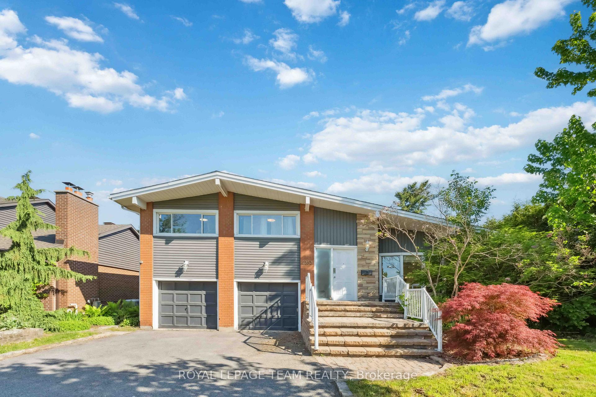 2353 Georgina Drive N, Britannia Heights - Queensway Terrace N and Area ...