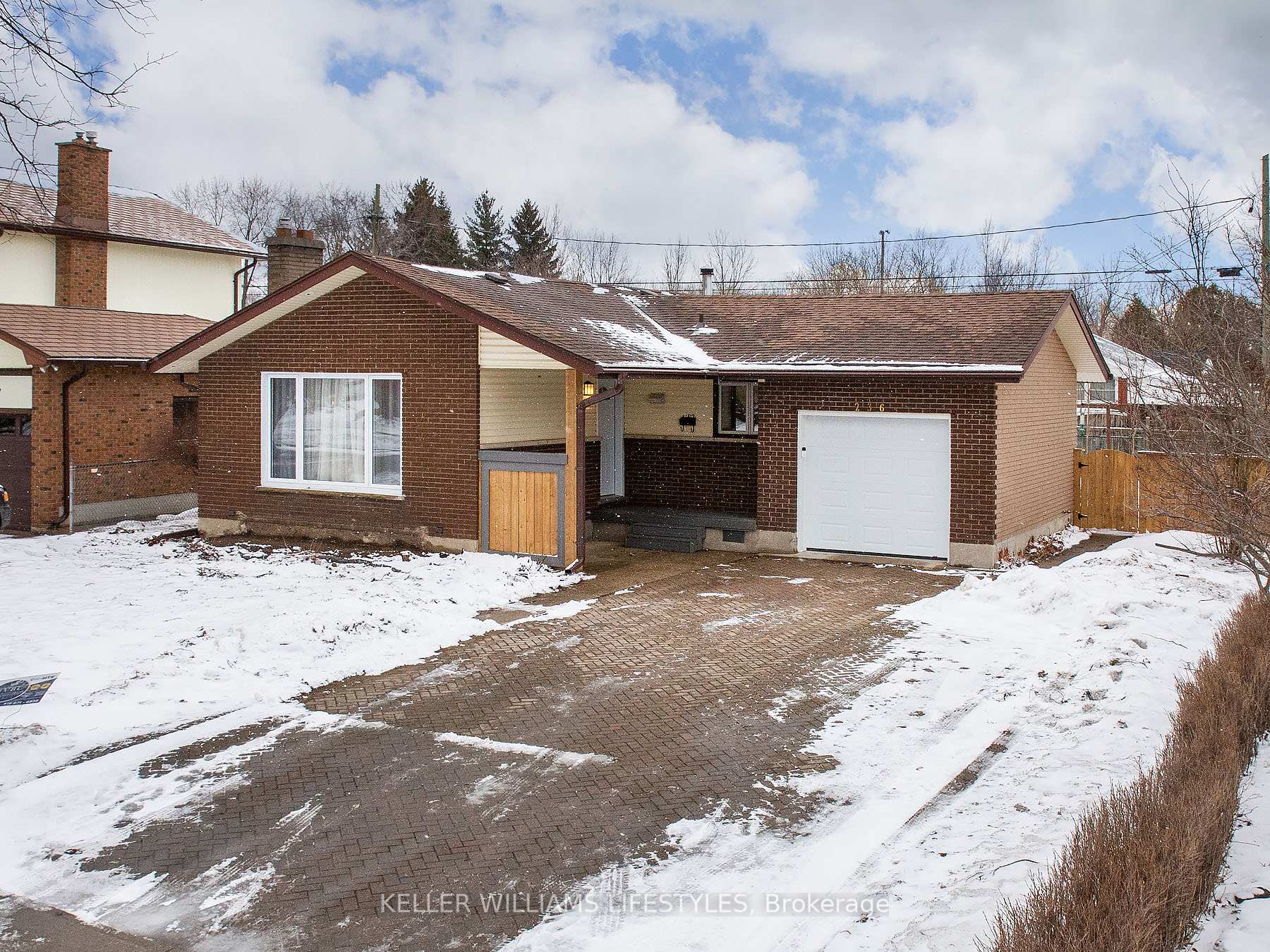 236 Tweedsmuir Avenue, London, ON N5W 1L3