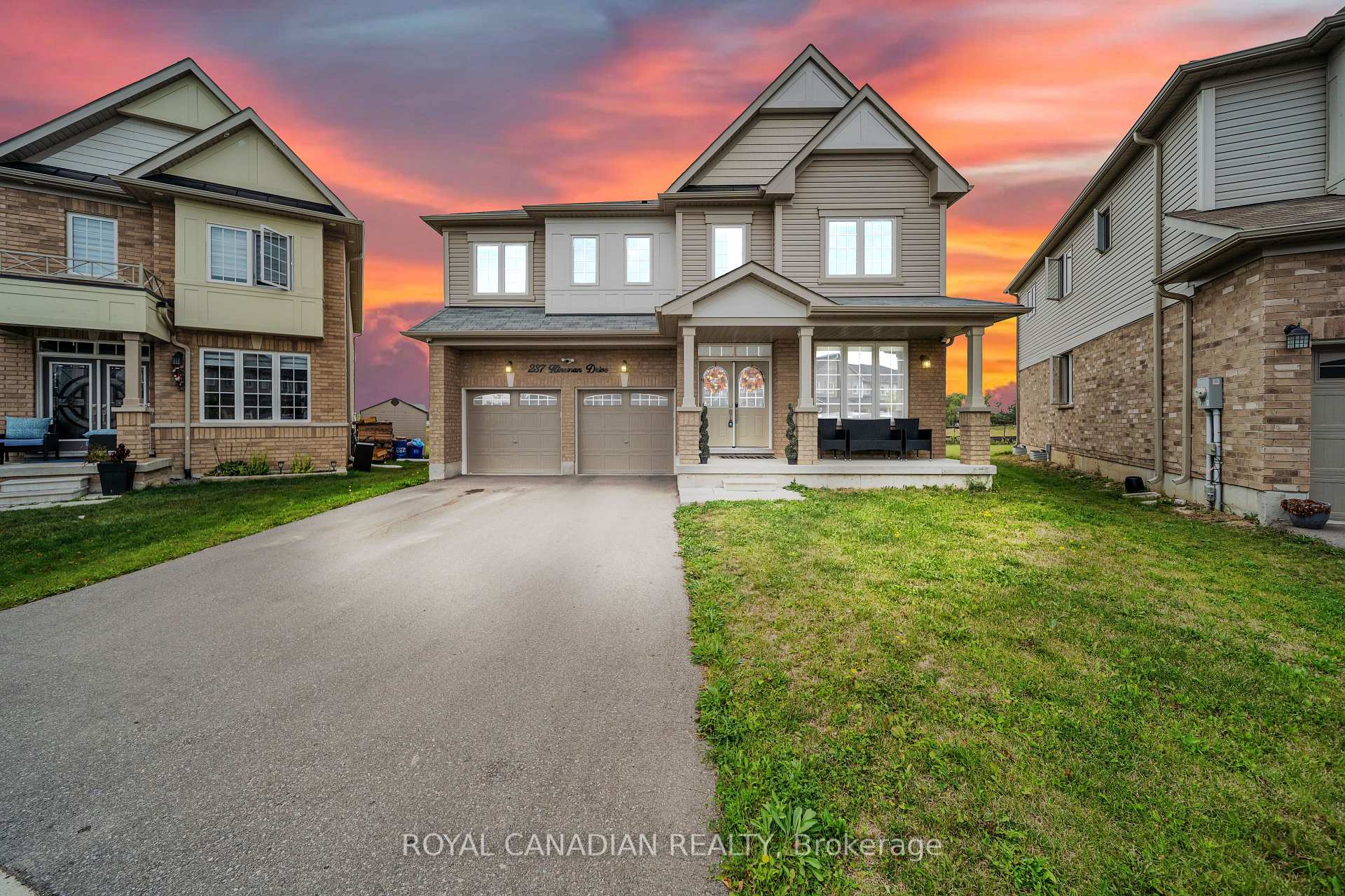 237 Kinsman Drive, Hamilton, ON L0R 1C0