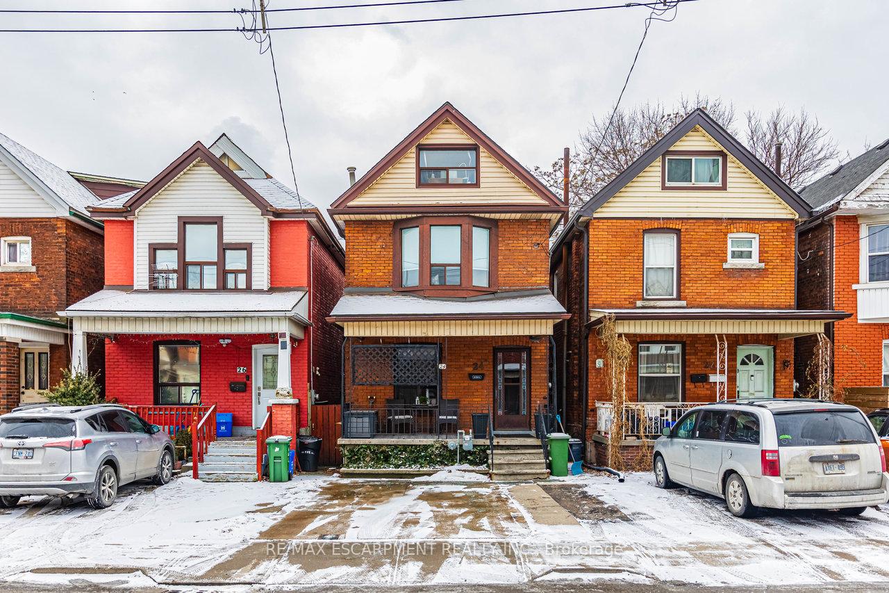 24 Fife Street, Hamilton, ON L8L 1W9