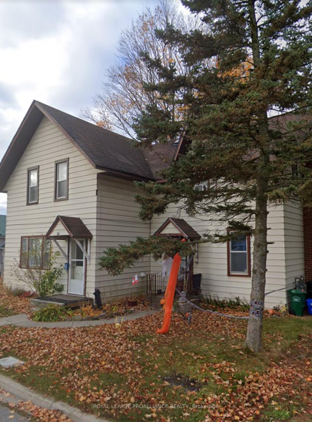 A & B - 24 Flindall Street, Quinte West, ON K8V 3E3