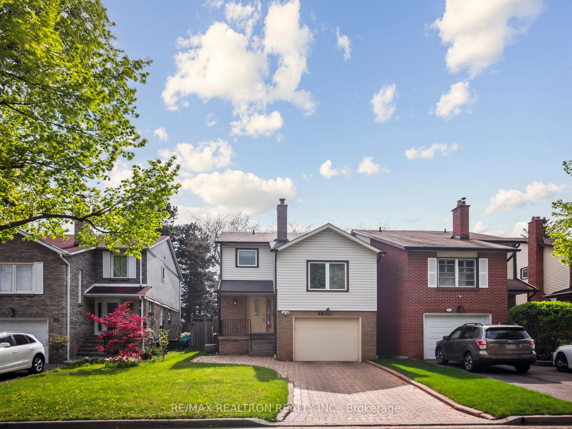 24 FRASER Street, Markham, ON L3T 5H6