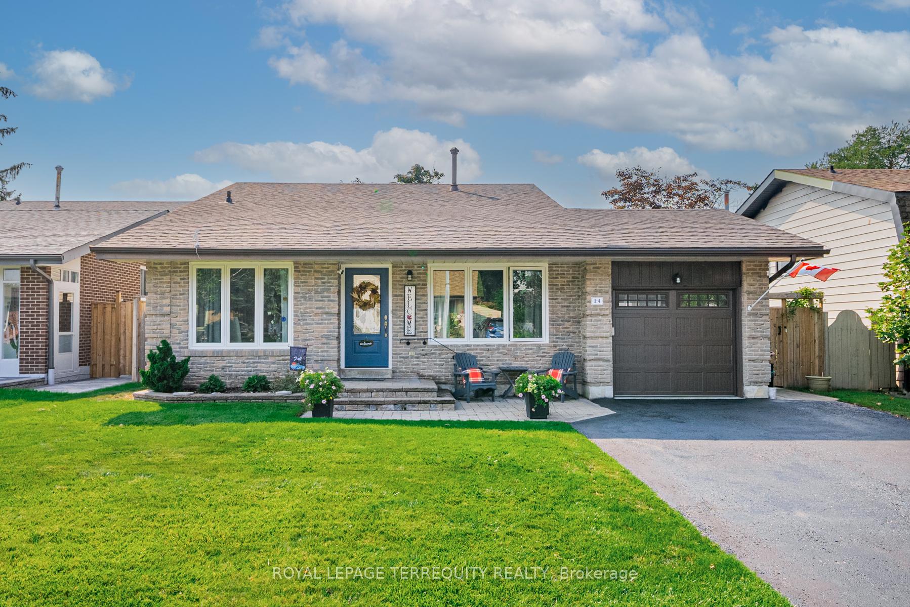 24 Glenmount Court, Whitby, ON L1N 5M8