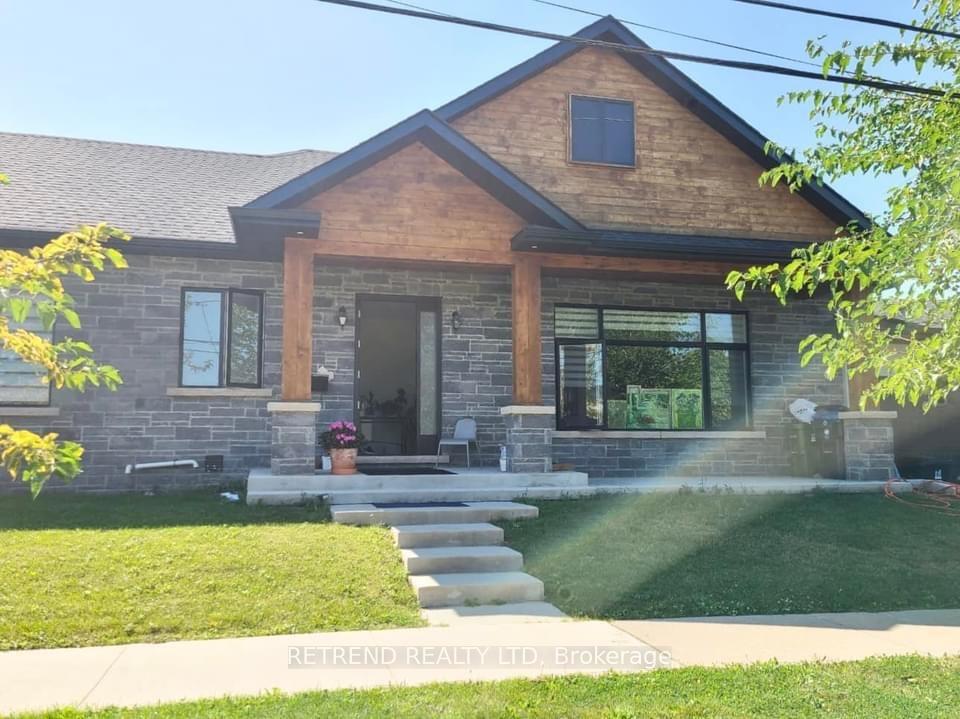 24 Howbert Drive, Toronto, ON M9N 3L2