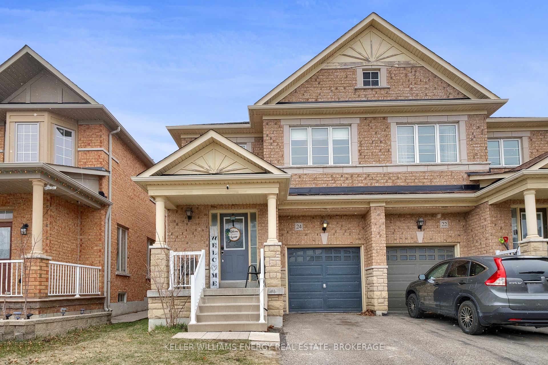 24 Ken Wagg Crescent, Whitchurch-Stouffville, ON L4A 0J8