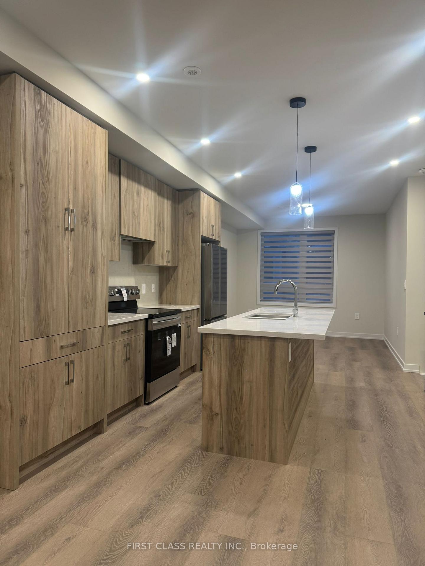 24 Lewis Craigie Lane, Richmond Hill, ON L4B 0J5