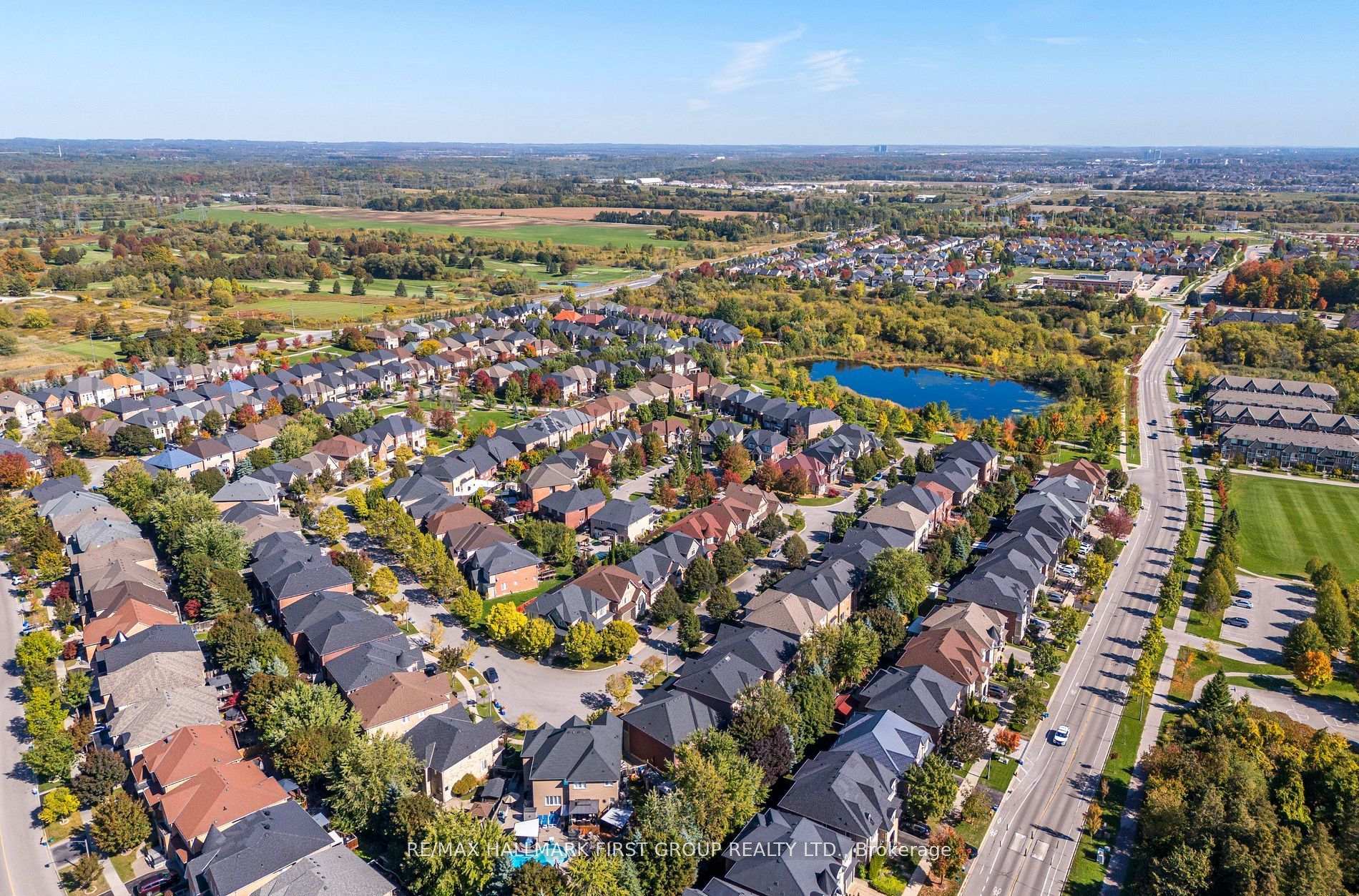 24 Portelli Crescent, Ajax, ON L1Z 0C3