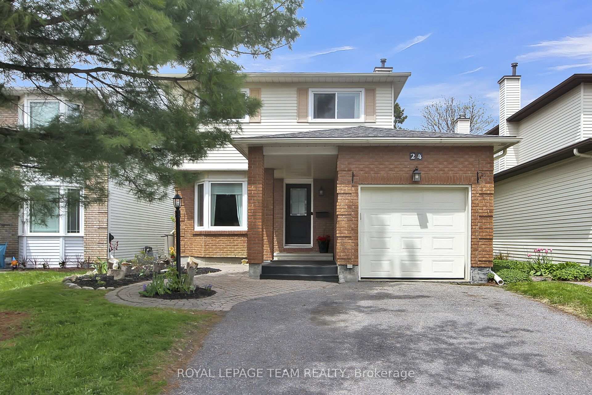 24 Ready Way, Barrhaven, ON K2J 2R6
