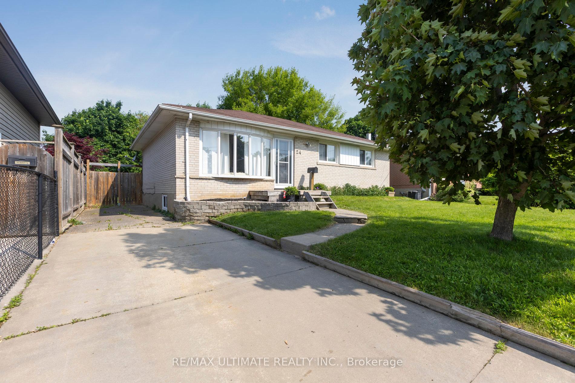 24 Rexway Drive, Halton Hills, ON L7G 1P8