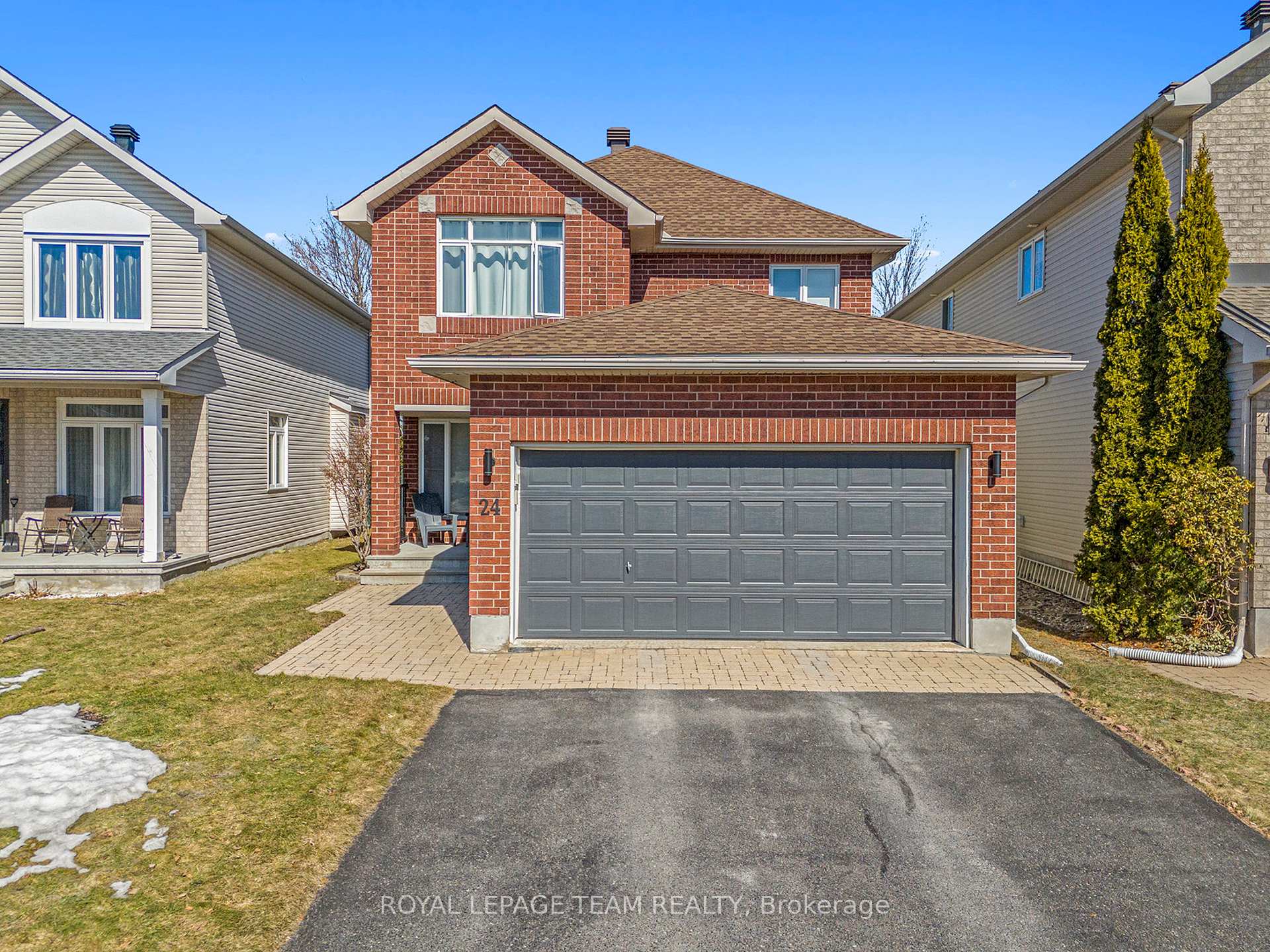 24 Rivergreen Crescent, Kanata, ON K2M 2E1