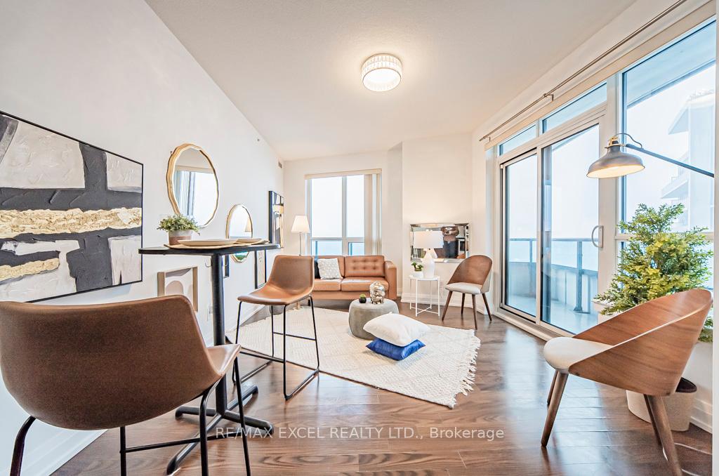 2401 - 7171 Yonge Street, Markham, ON L3T 0C8