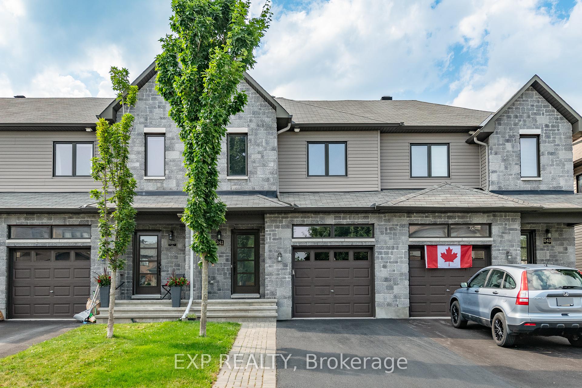 241 King Street, Carleton Place, ON K7C 1G3