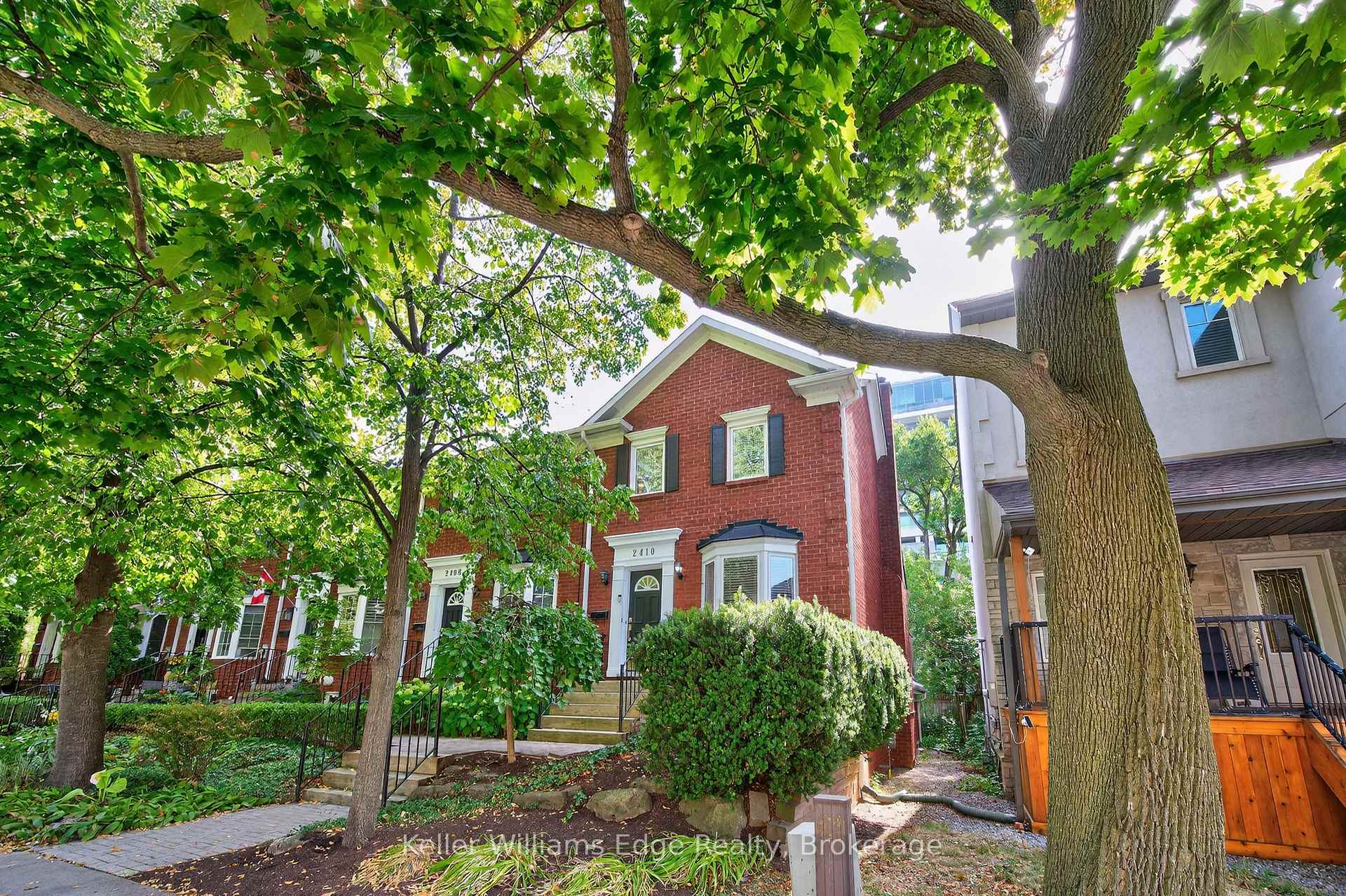 2410 Marine Drive, Oakville, ON L6L 1C7