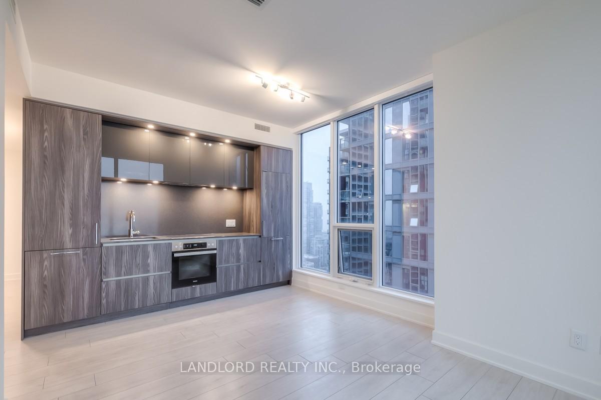 2416 - 35 Mercer Street, Toronto, ON M5V 0V1