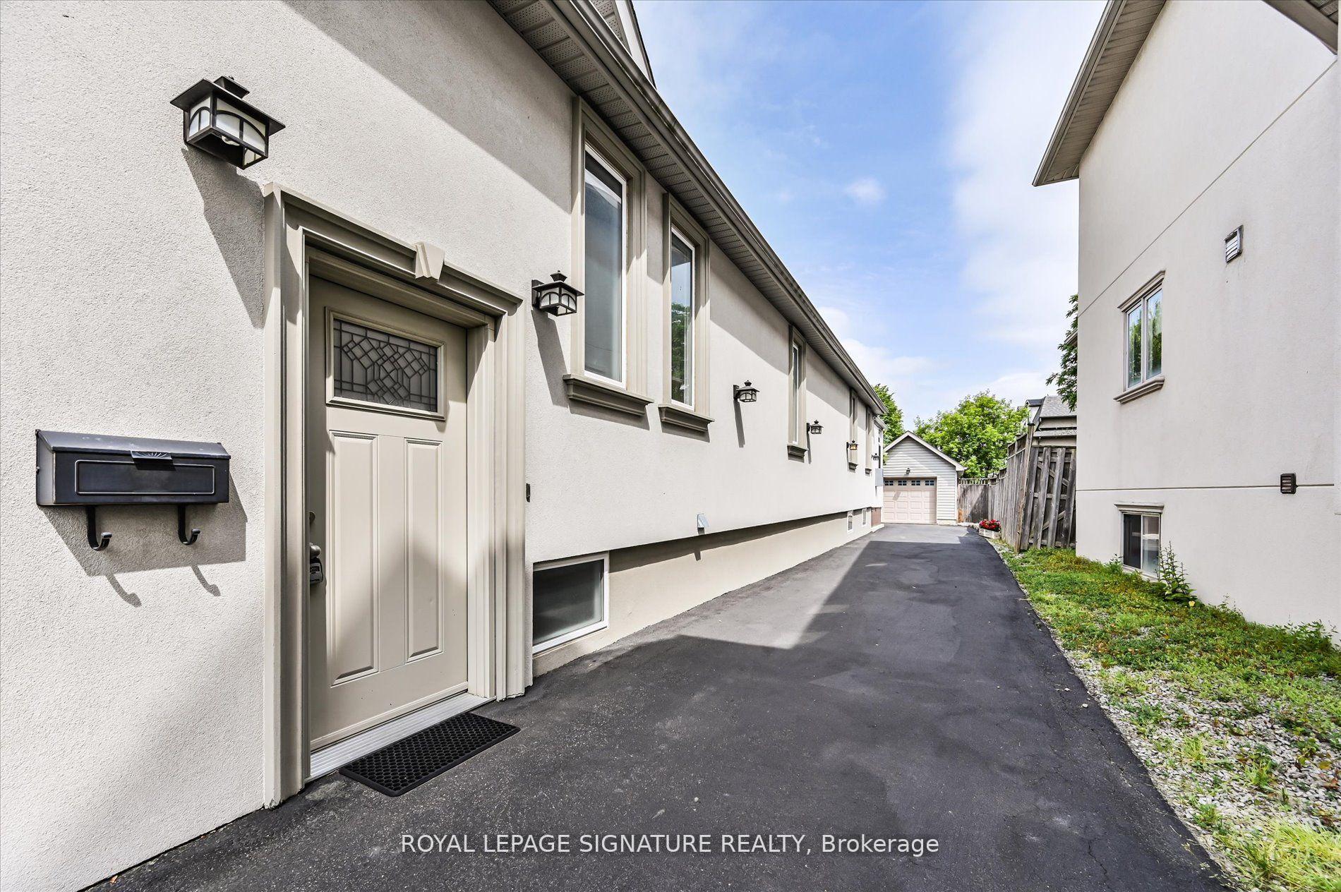 242 Olive Avenue, Toronto, ON M2N 4P6