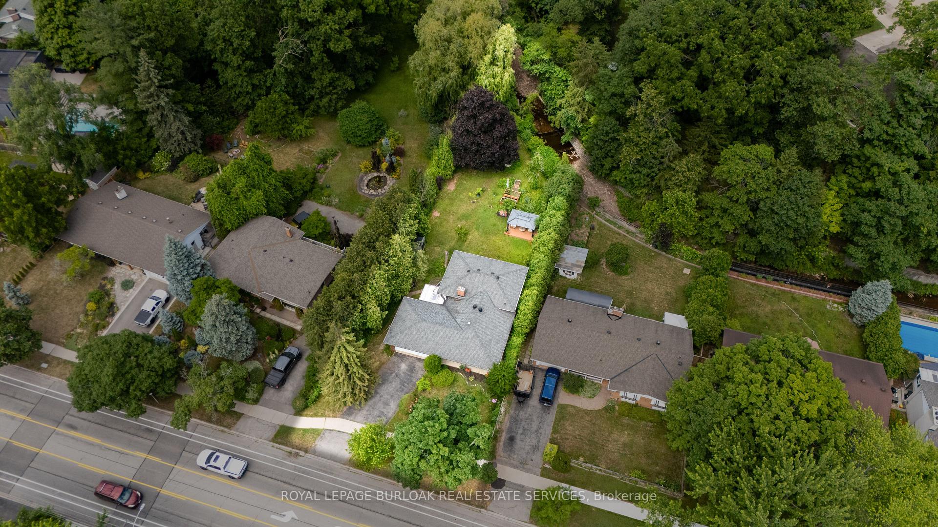 243 Appleby Line, Burlington, ON L7L 2X3