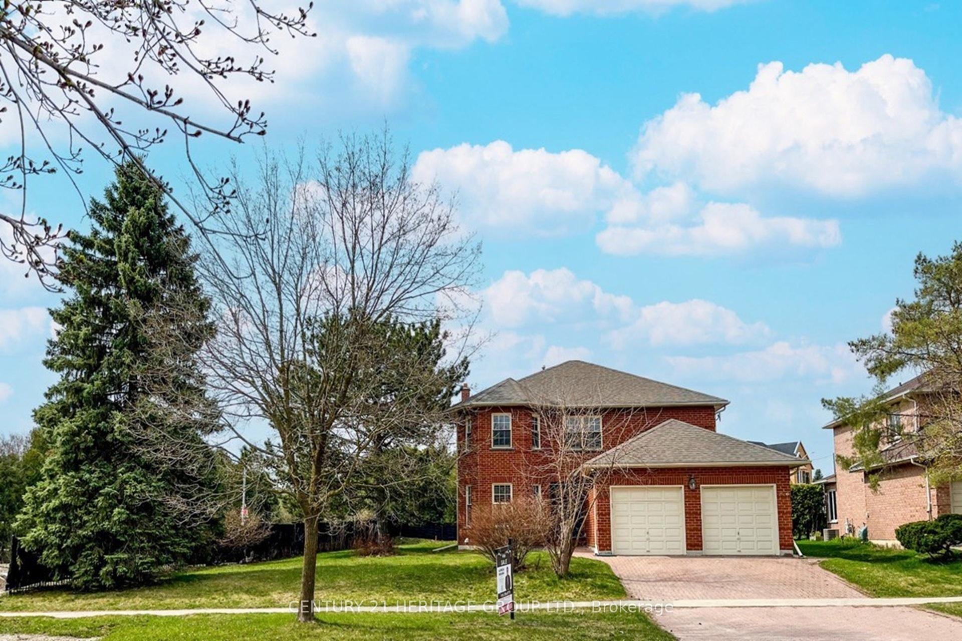 243 Murray Drive, Aurora, ON L4G 5X1