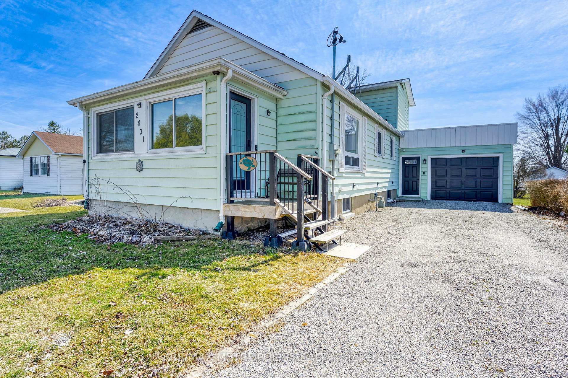 2431 Boswell Street, St. Clair, ON N0N 1B0
