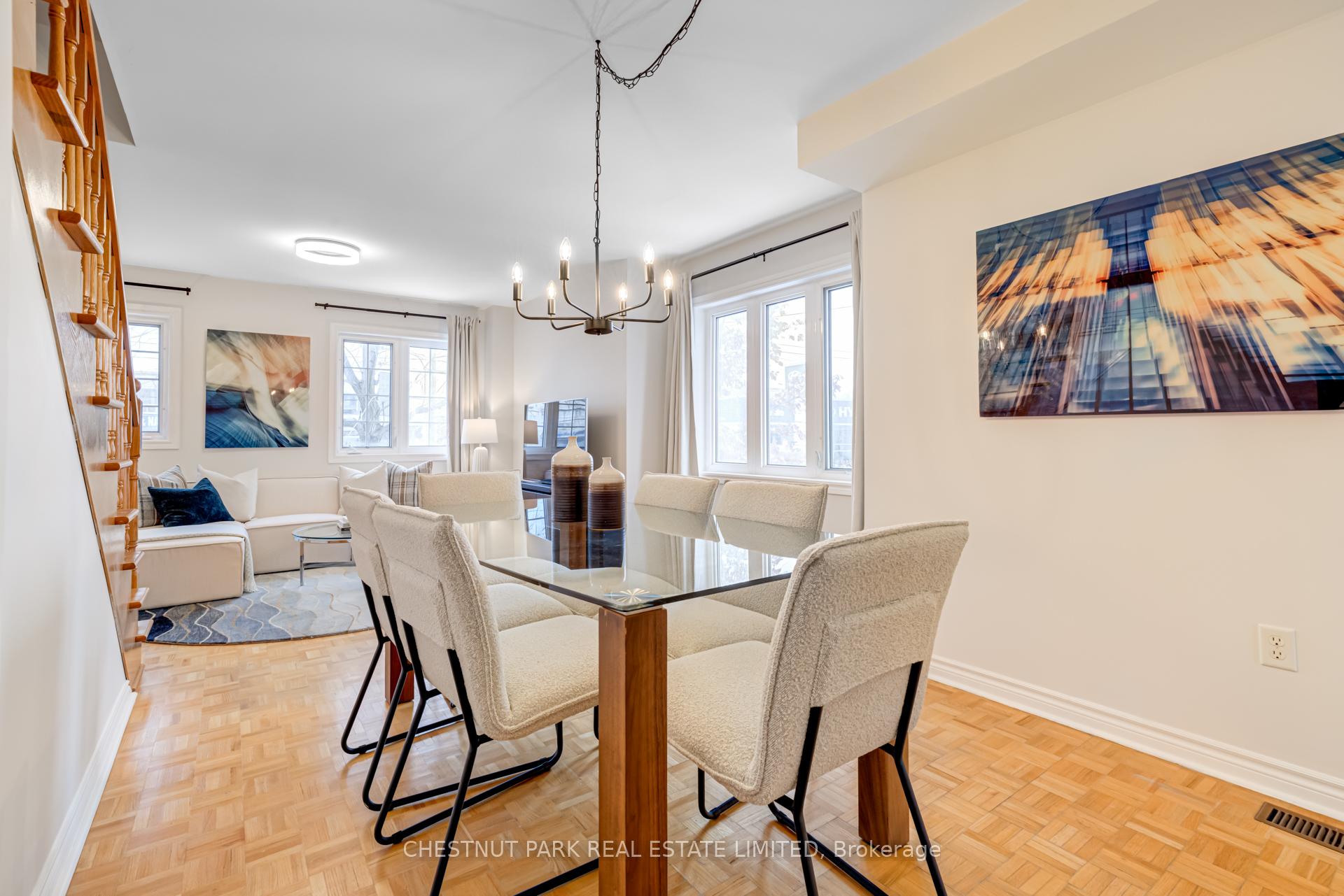 2431 Dufferin Street, Toronto, ON M6E 3S9