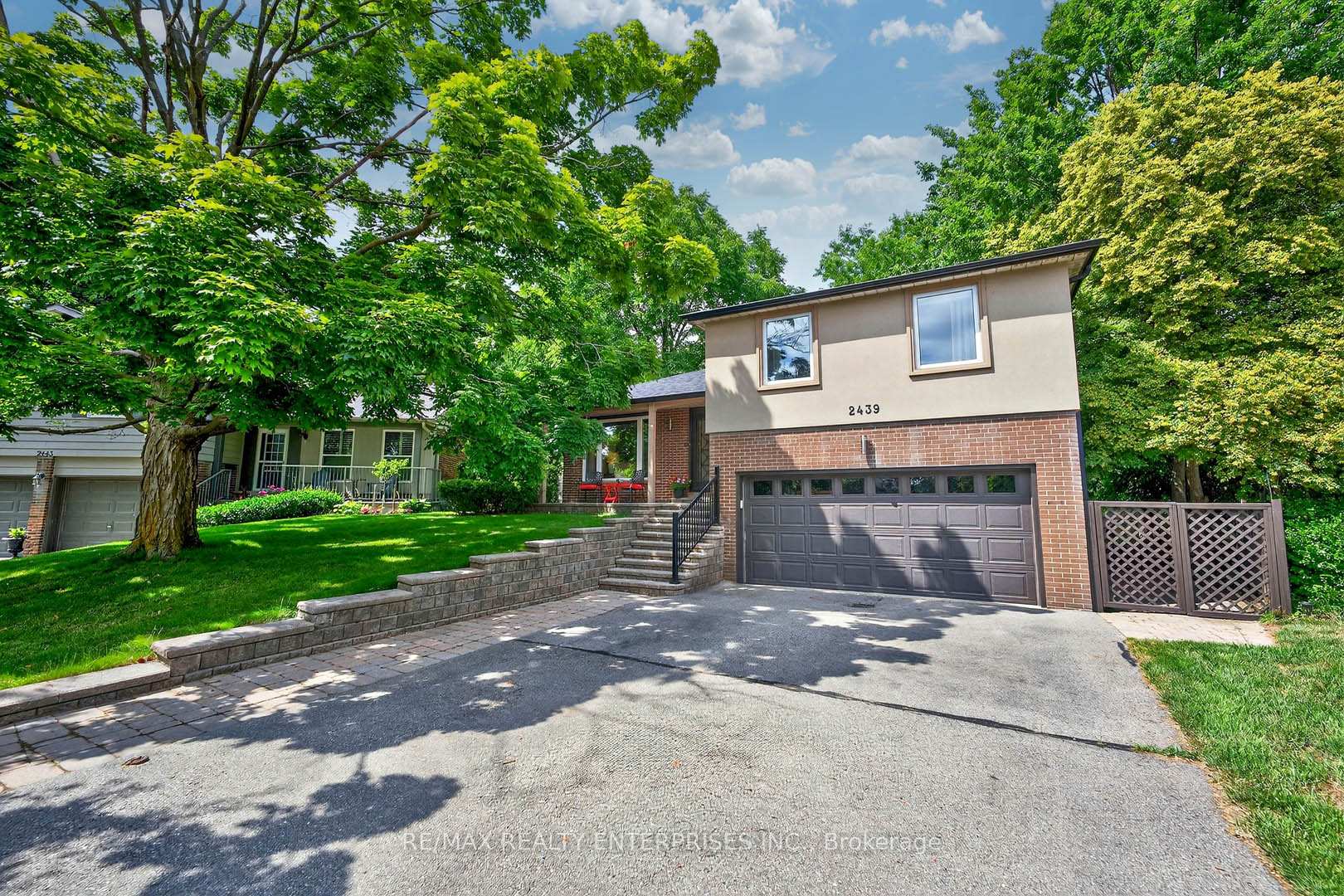 2439 Arioso Court, Mississauga, ON L5K 1X9