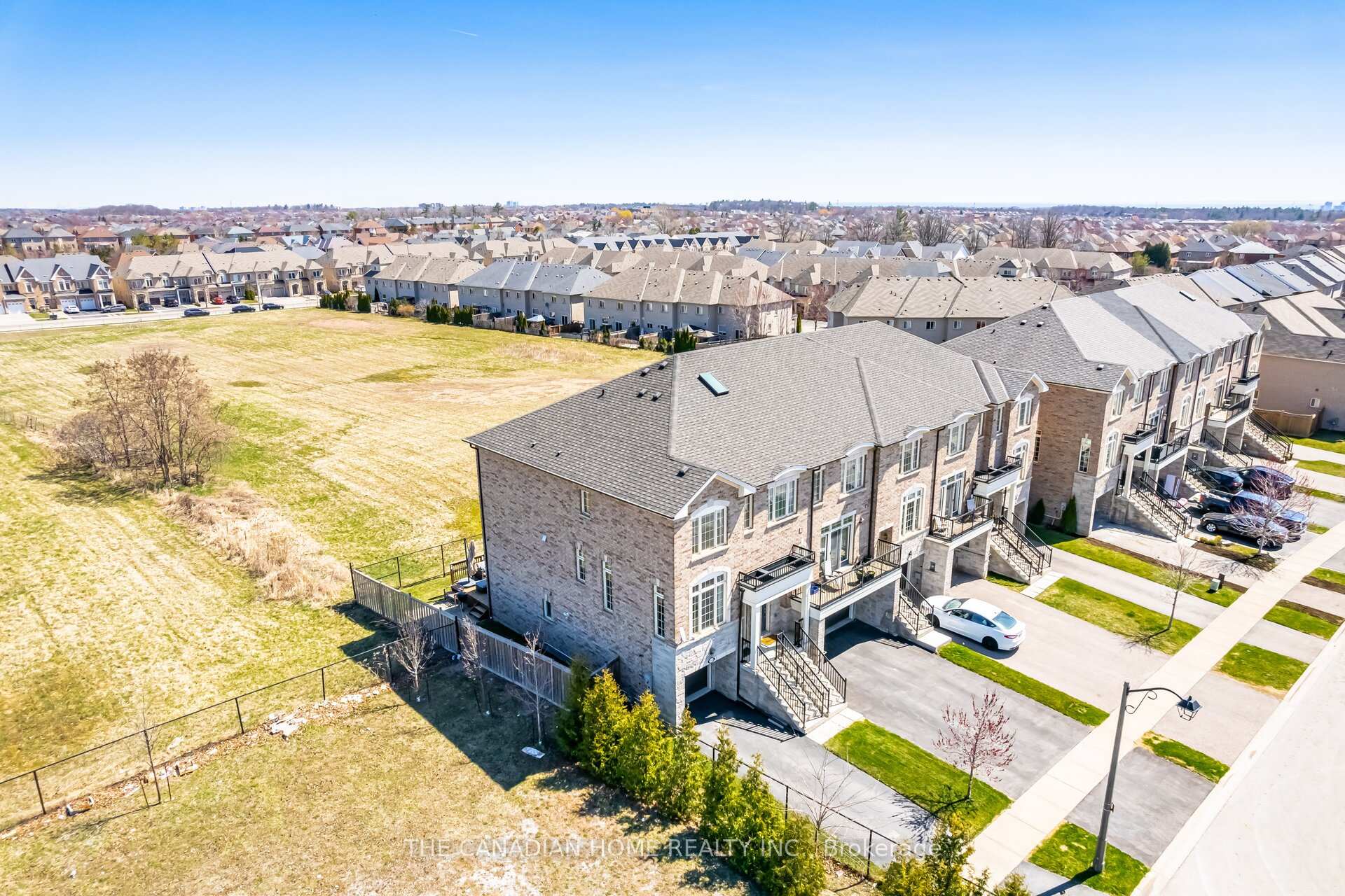 2439 Baronwood Drive, Oakville, ON L6M 0J7