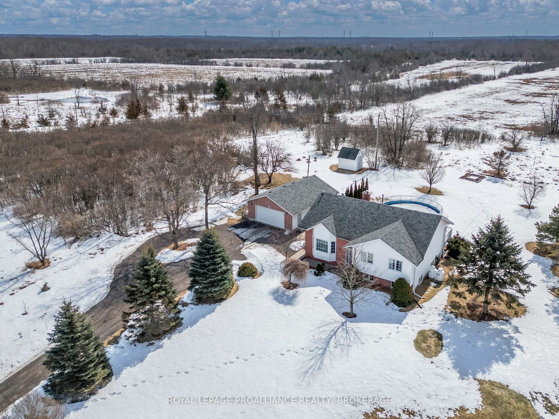 2442 Keeley Road, Frontenac, ON K0H 2T0