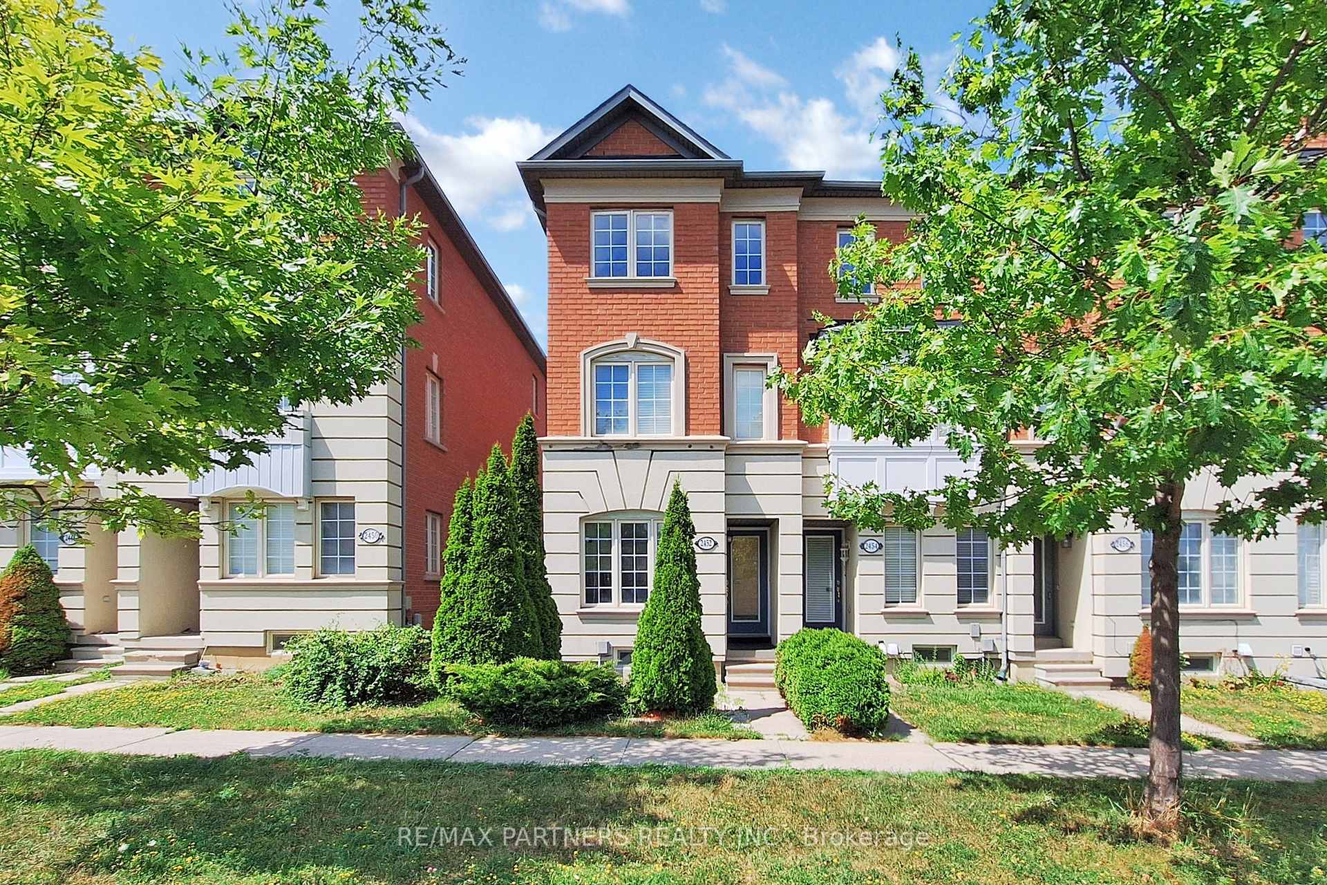 2452 Bur Oak Avenue, Markham, ON L6B 1J8