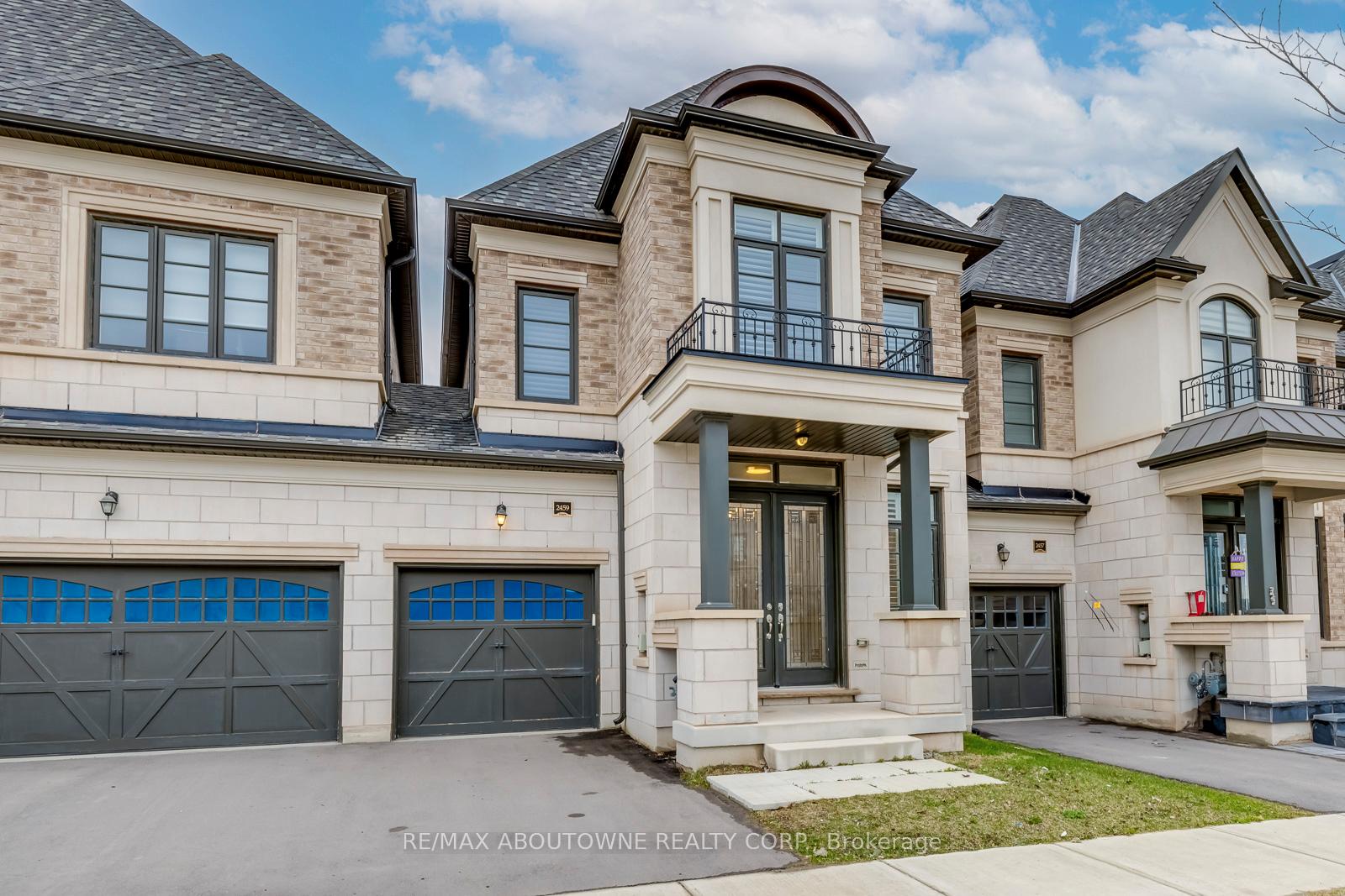 2459 Saw Whet Boulevard, Oakville, ON L6M 5L4
