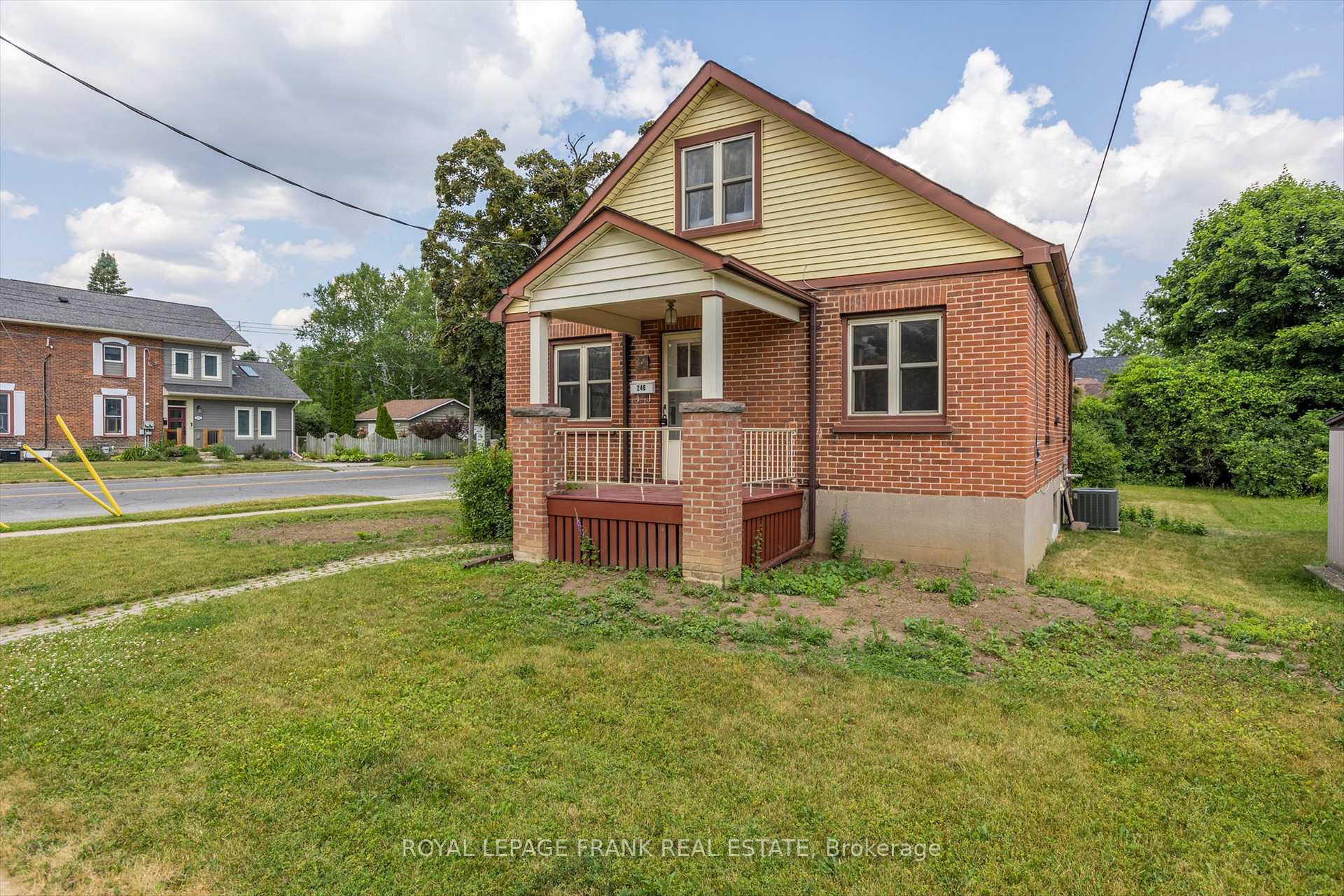 246 Mark Street, Peterborough East, ON K9H 1V2