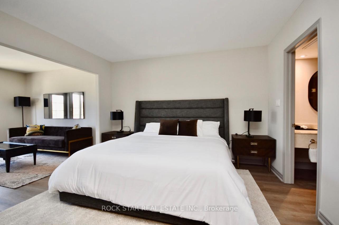 2496 - 90 Highland Drive, Oro-Medonte, ON L0L 2L0