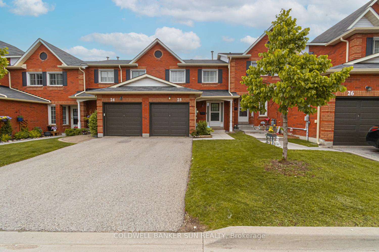 25 - 165 Kozlov Street, Barrie, ON L4N 7M8