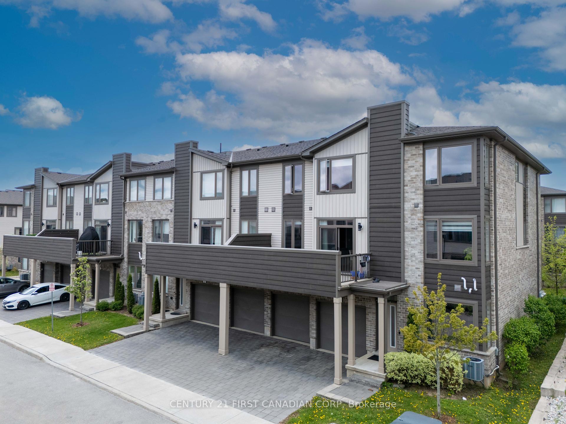 25 - 2070 Meadowgate Boulevard, London South, ON N6M 0H5