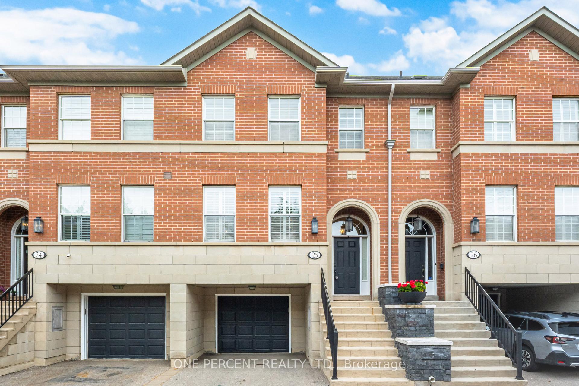 25 - 8038 Yonge Street, Vaughan, ON L4J 1W3
