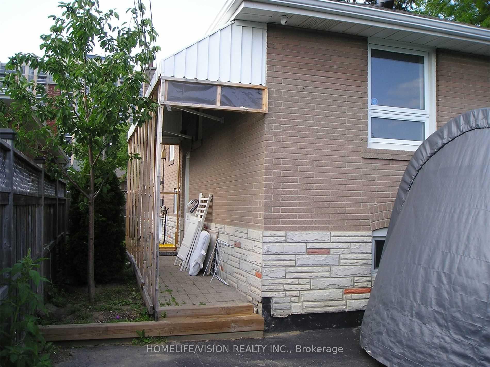 Lower - 25 Arbutus Crescent, Toronto, ON M1P 1W8