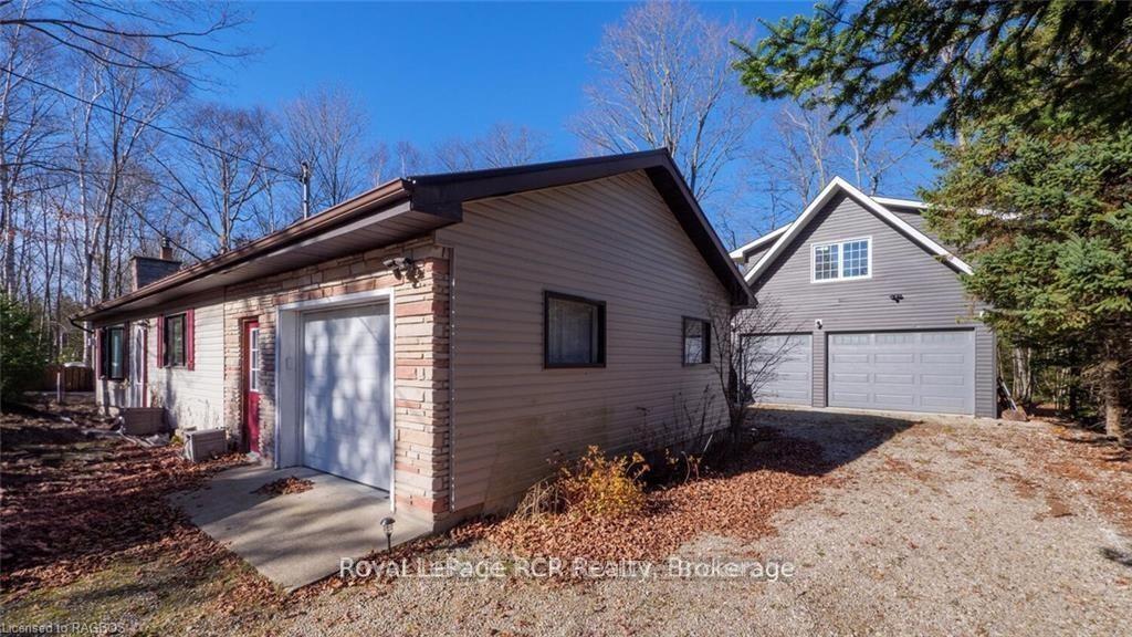 25 AVELE Road E, South Bruce Peninsula, ON N0H 2T0