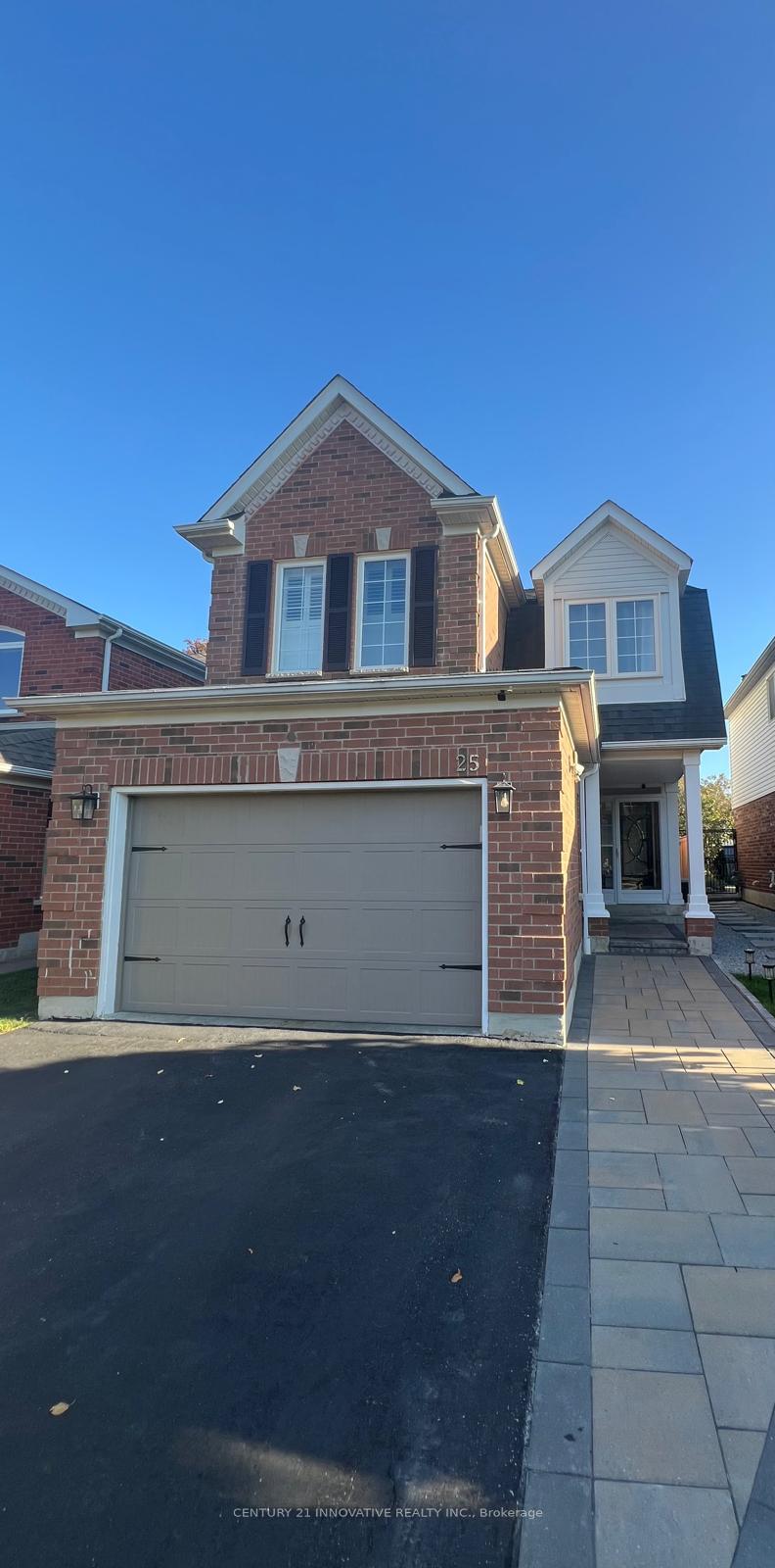 25 Blacksmith Lane, Whitby, ON L1P 1N1