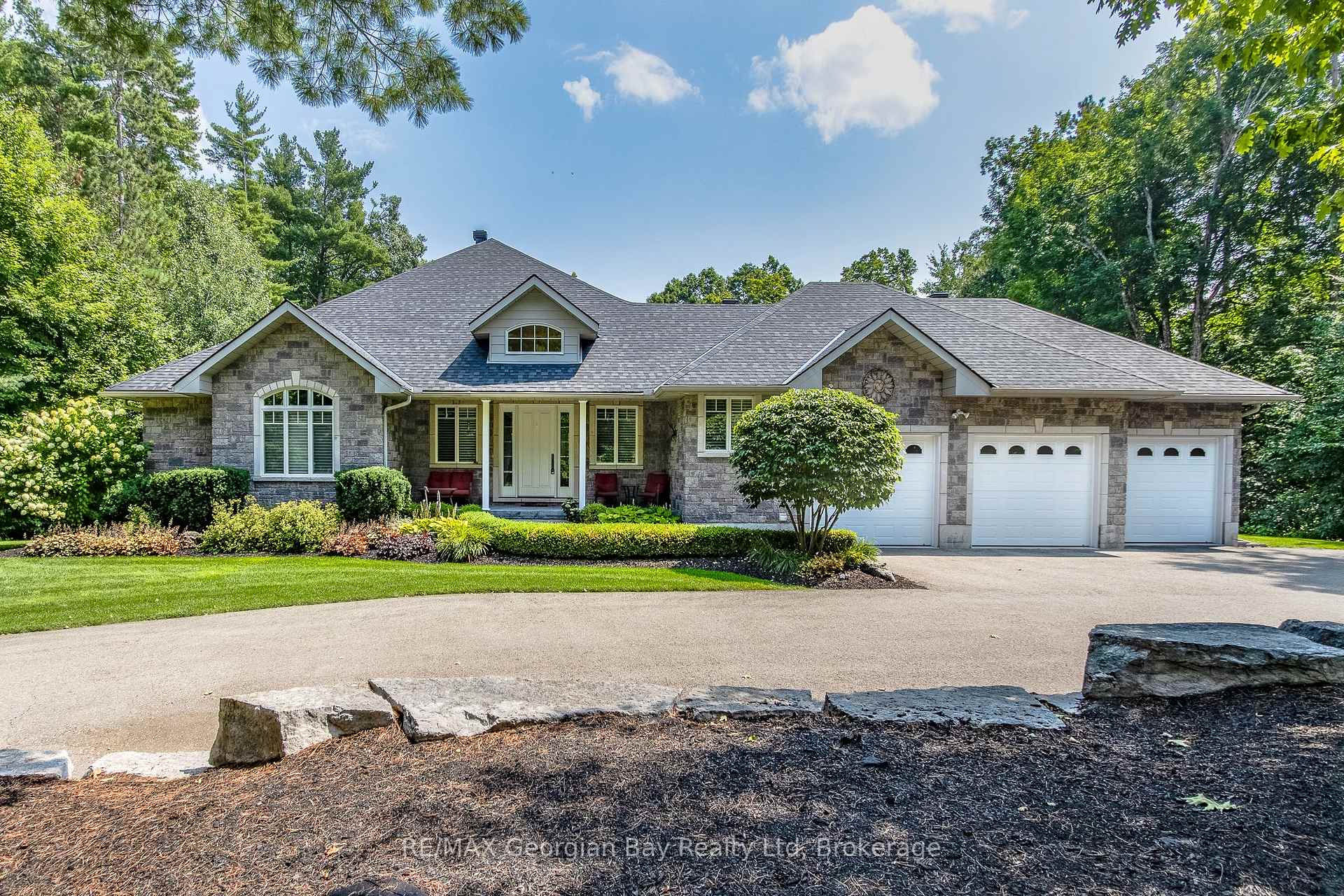 Tiny Real Estate MLS® Listings & Houses For Sale