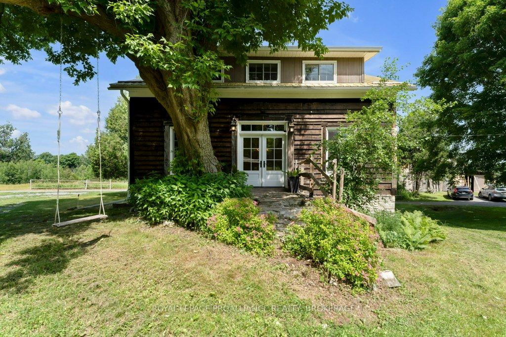 25 Curl Road, Stone Mills, ON K0K 3N0
