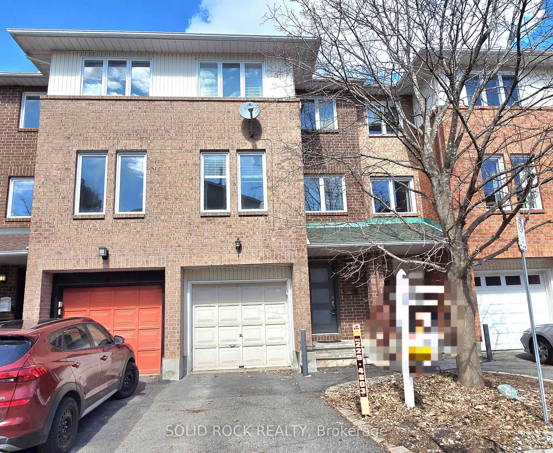 25 Drayton, Manor Park - Cardinal Glen and Area, ON K1K 4R1