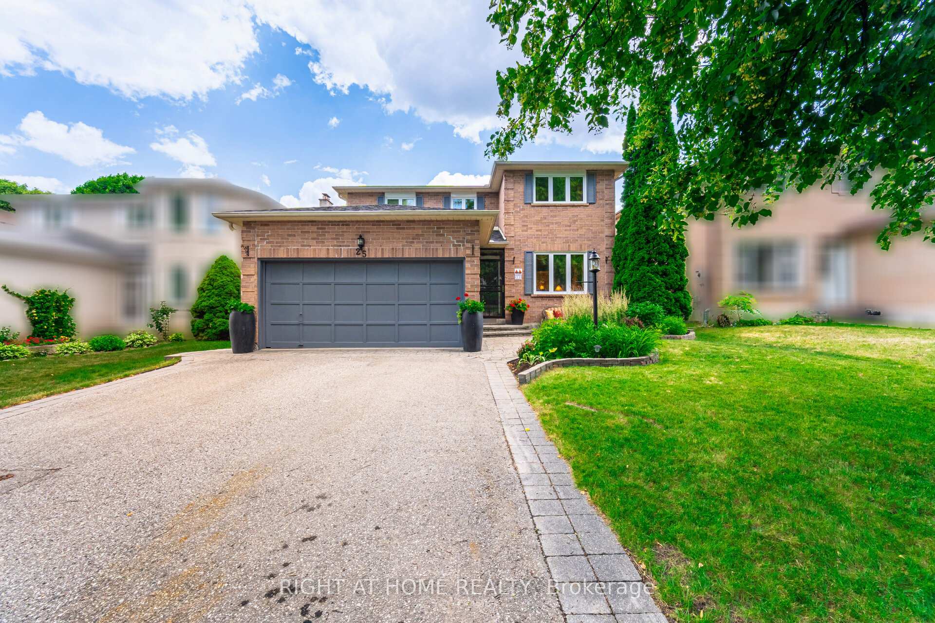 25 Feltham Road, Markham, ON L3P 6T3