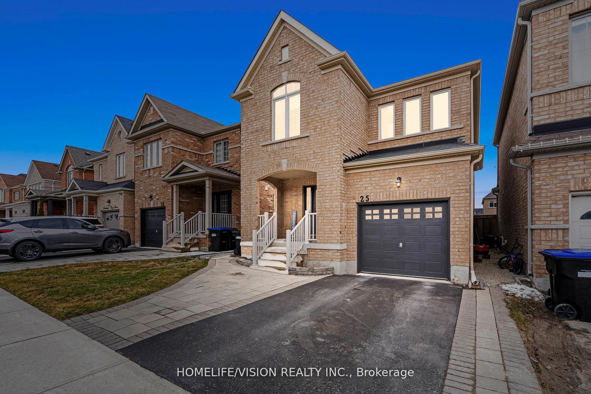 25 Long Street, Bradford West Gwillimbury, ON L3Z 0L7