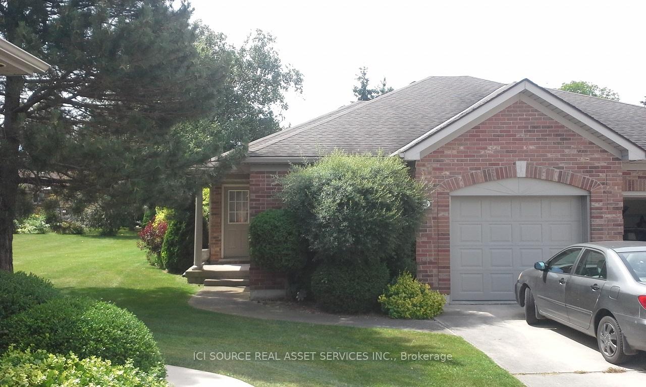 25 Shadow Lane, South Huron, ON N0M 1S1