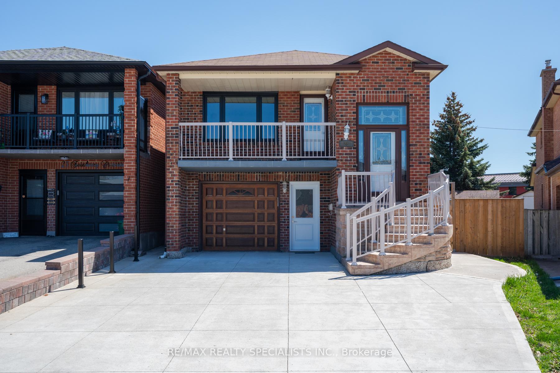 UPPER - 25 Twinberry Crescent, Vaughan, ON L4L 3X5