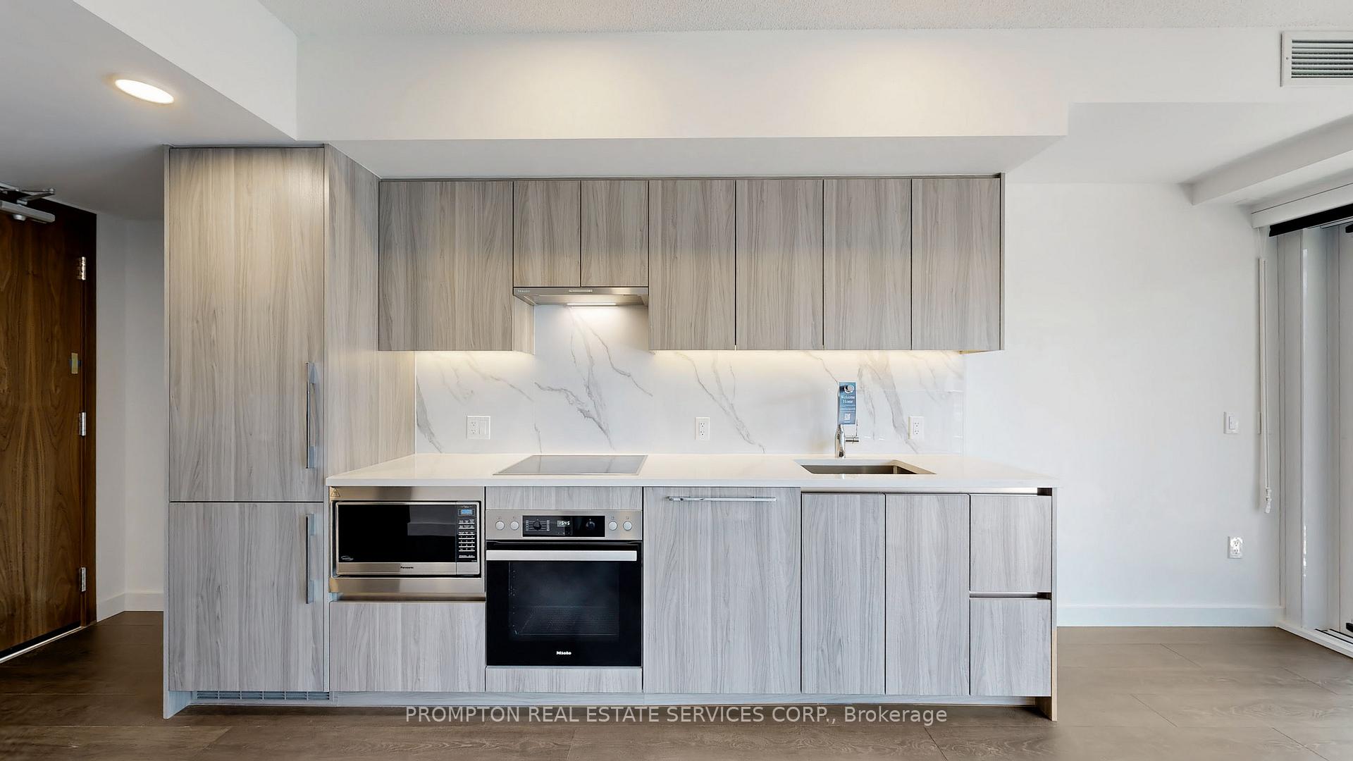 2502 - 3 CONCORD CITYPLACE Way, Toronto, ON M5V 0X4