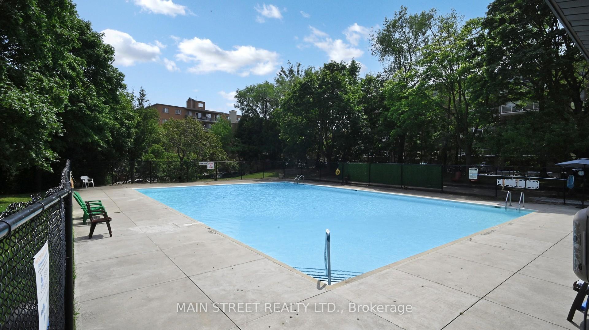 2502 - 3100 Kirwin Avenue, Mississauga, ON L5A 3S6