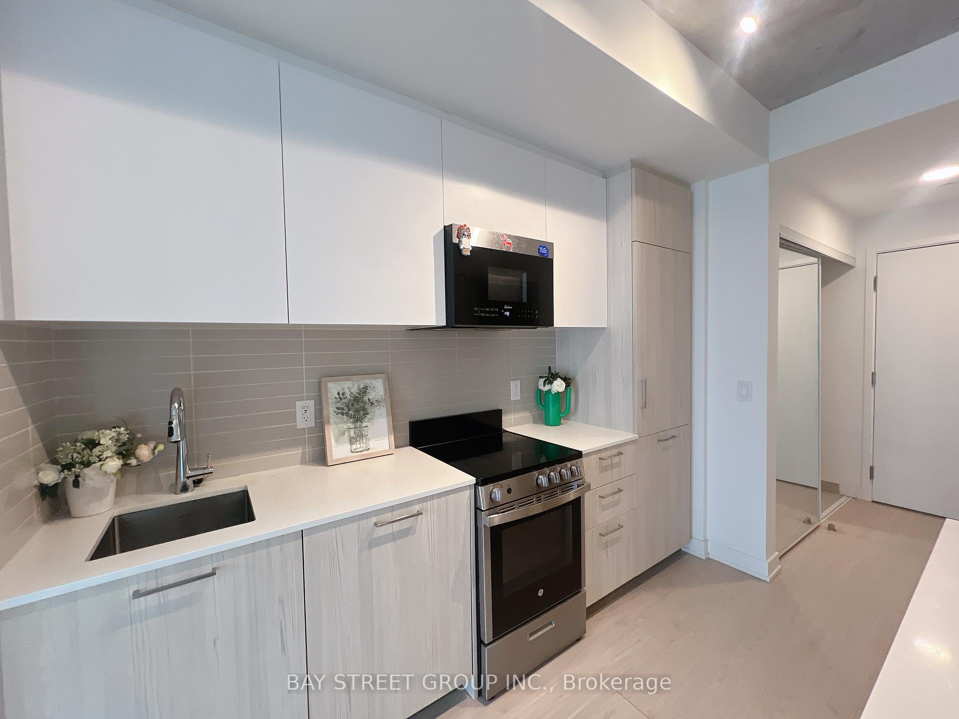 2502 - 65 Mutual Street, Toronto, ON M5B 2A9