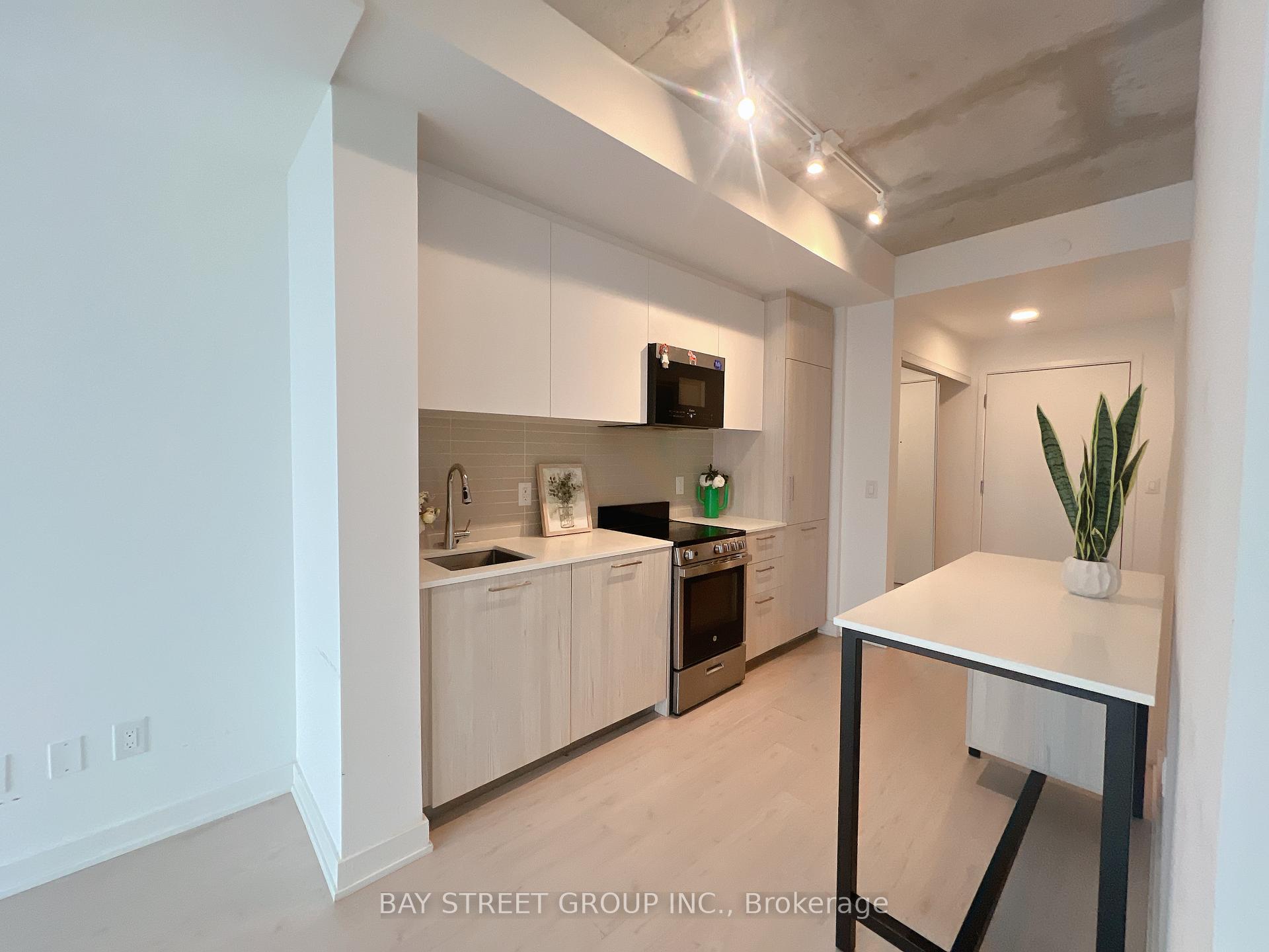 2502 - 65 Mutual Street, Toronto, ON M5B 2A9