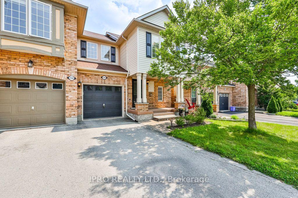 2504 Appalachain Drive, Oakville, ON L6M 4S3